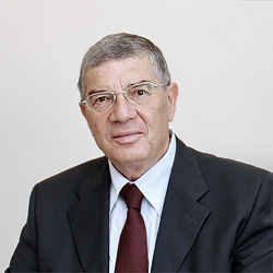 Intro | SHOAH: la exposición en el Bloque 27 del Museo de Auschwitz